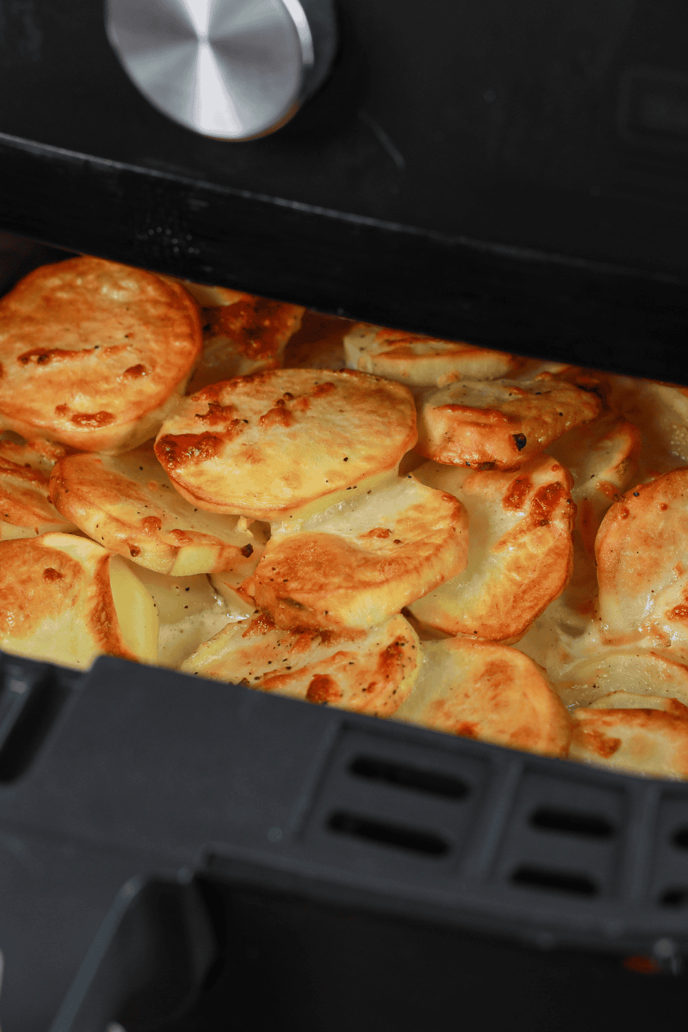 boxed scalloped potatoes in air fryer - Fork To Spoon