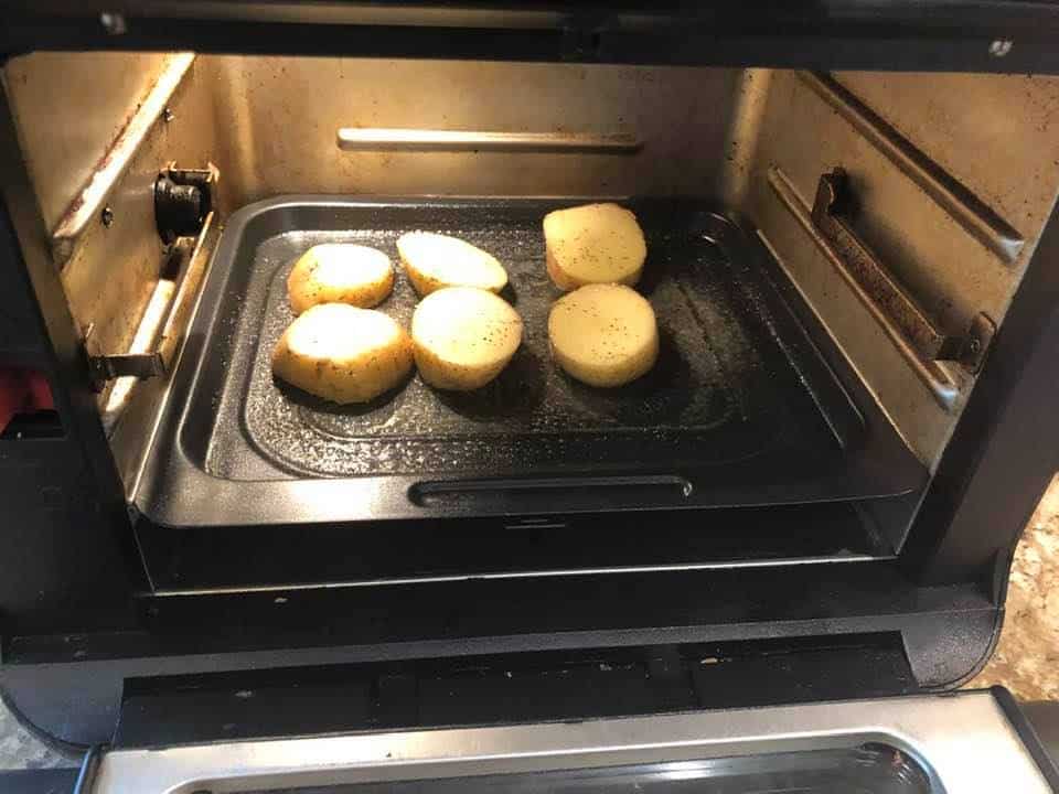 Air Fryer Loaded Potato Rounds - Fork To Spoon