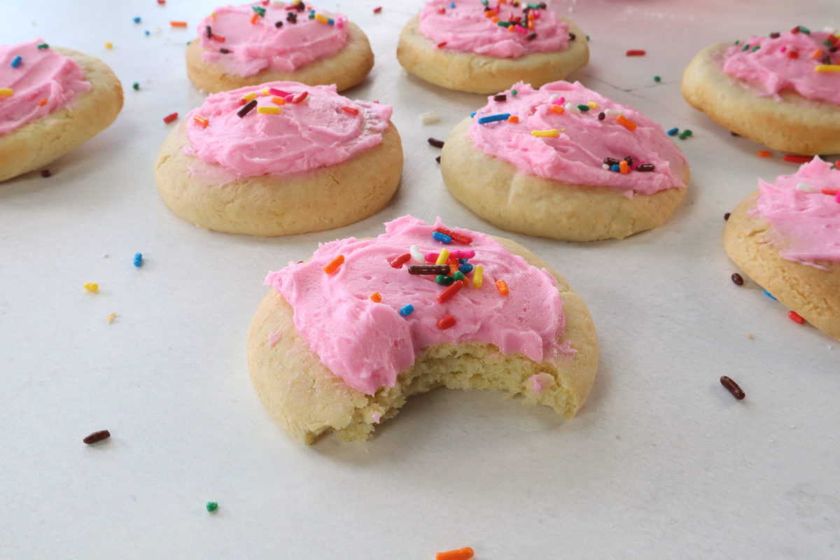 Air Fryer Copycat Lofthouse Cookies - Fork To Spoon