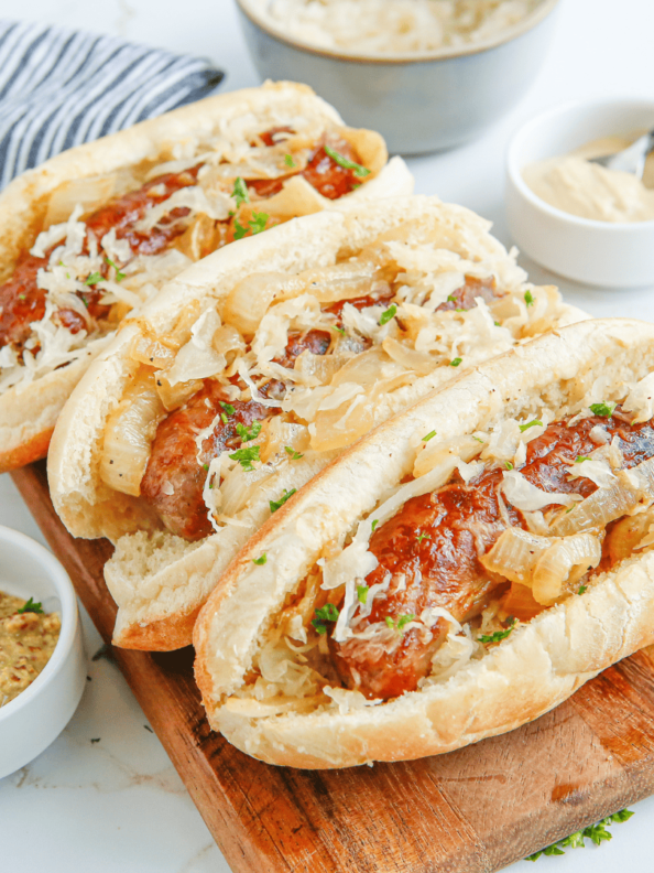 How to Cook Brats in the Oven - Fork To Spoon