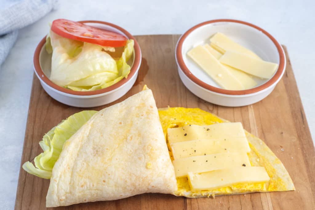 Easy Breakfast Tortillas - Fork To Spoon