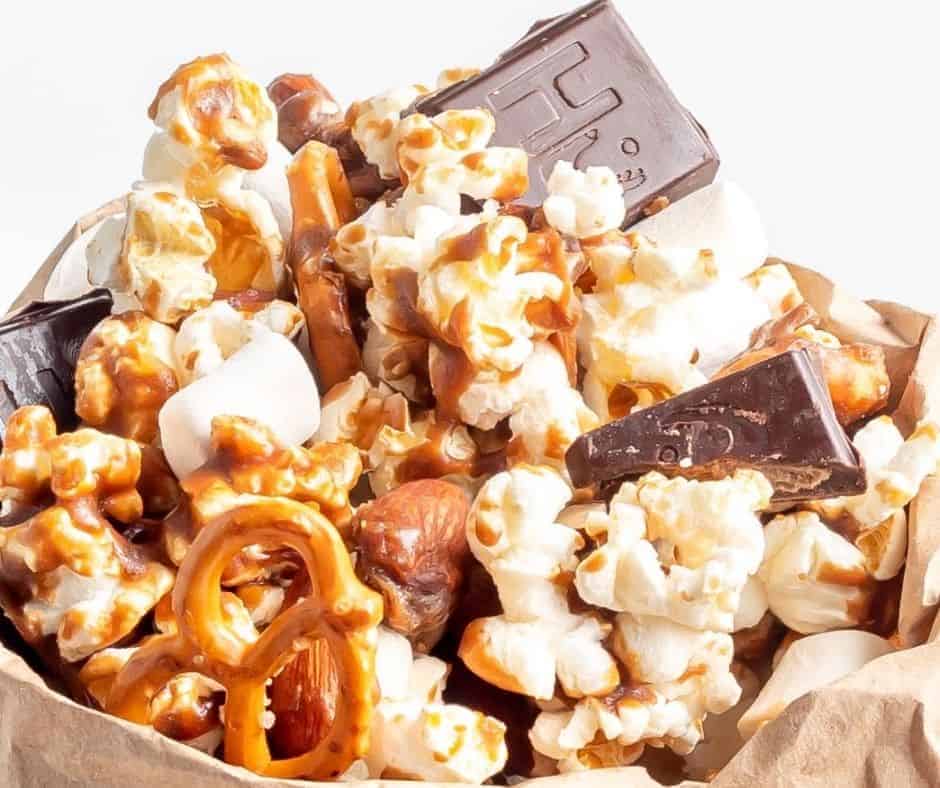 Air Fryer Caramel Chocolate Popcorn - Fork To Spoon