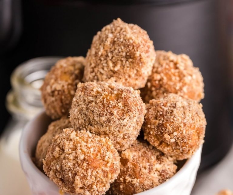 Air Fryer Cinnamon Toast Crunch Donut Holes - Fork To Spoon