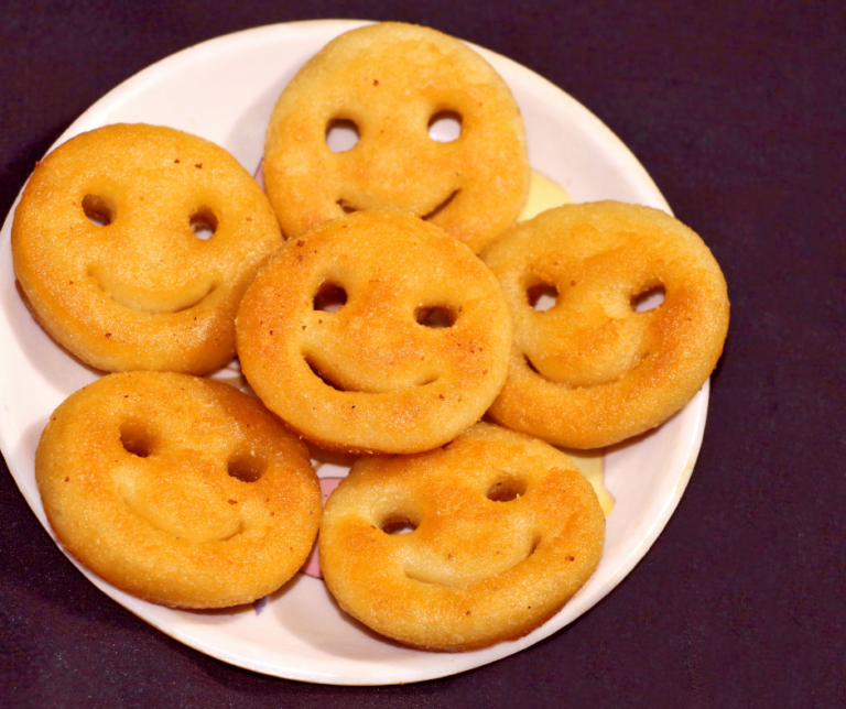 Air Fryer Smiley Fries (McCain Smiles) - Fork To Spoon