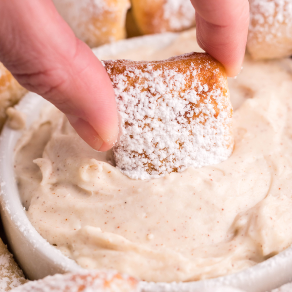 Cinnamon Sugar Frosting Dip - Fork To Spoon