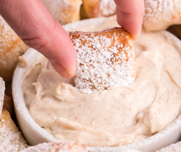 Cinnamon Sugar Frosting Dip - Fork To Spoon