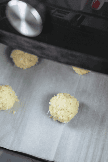 Air Fryer Macaroons - Fork To Spoon