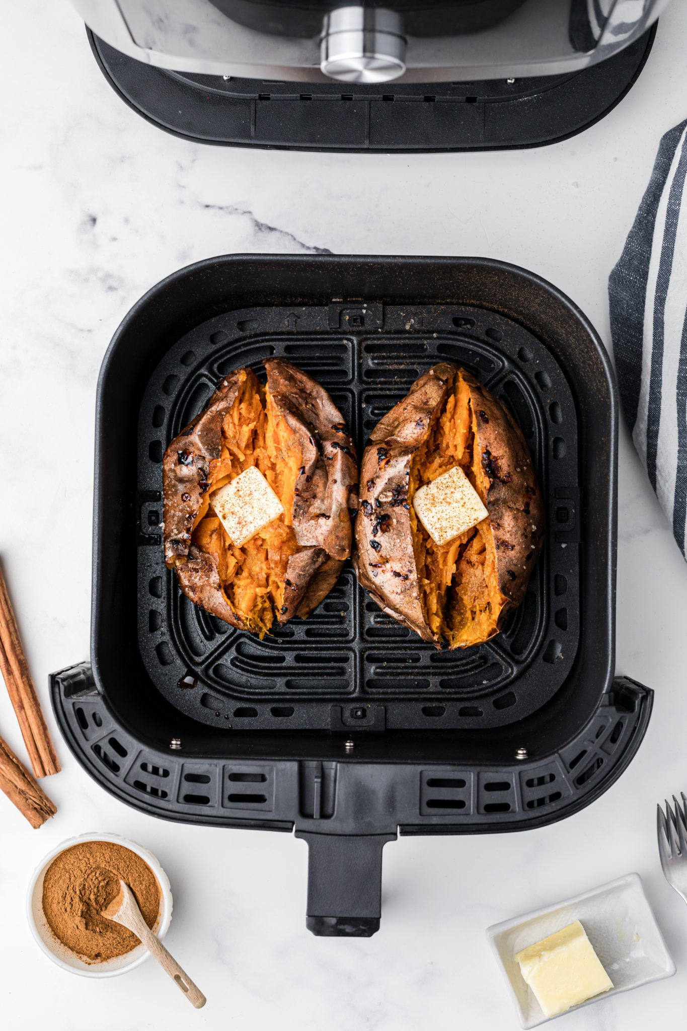Air Fryer Steakhouse Sweet Potato. - Fork To Spoon