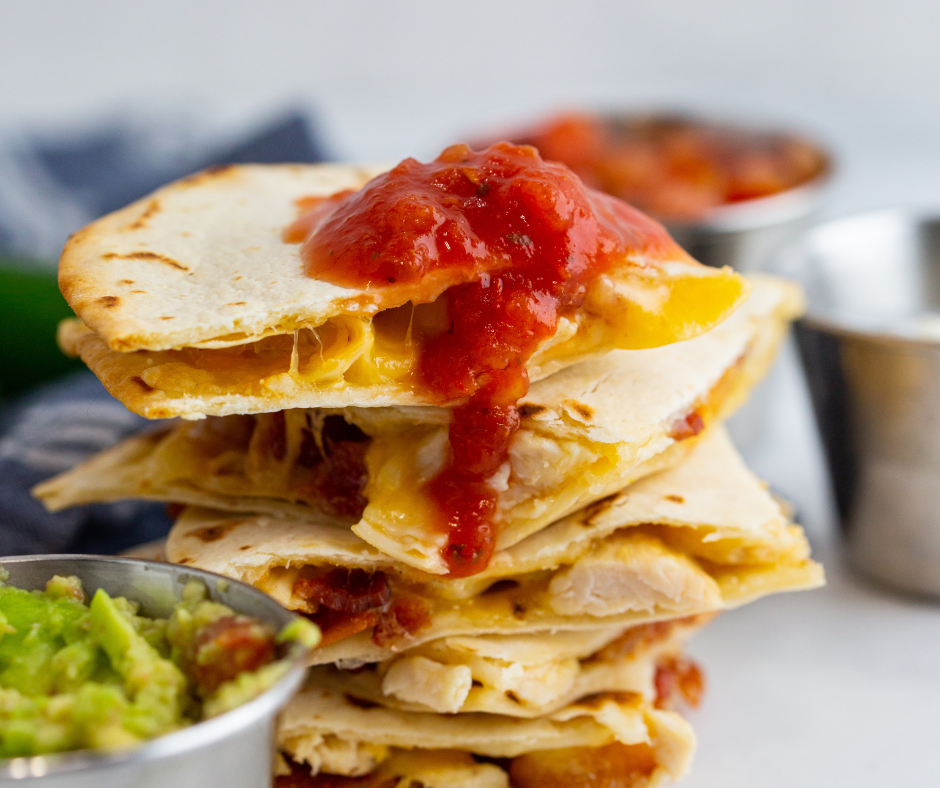 Chili’s Bacon Ranch Chicken Quesadillas - Fork To Spoon