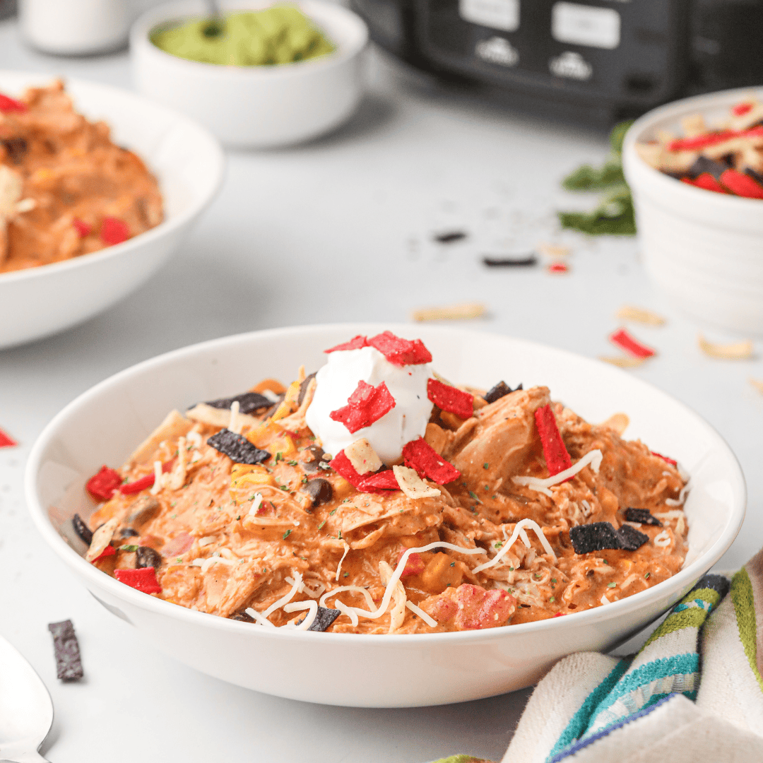 Copycat Crockpot Jason's Deli's Chicken Chili Recipe - Fork To Spoon