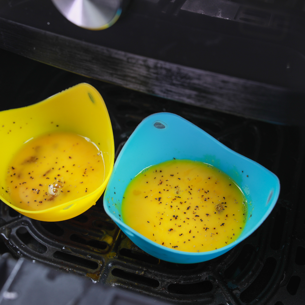 Air Fryer Hash Brown Breakfast Sandwiches - Fork To Spoon