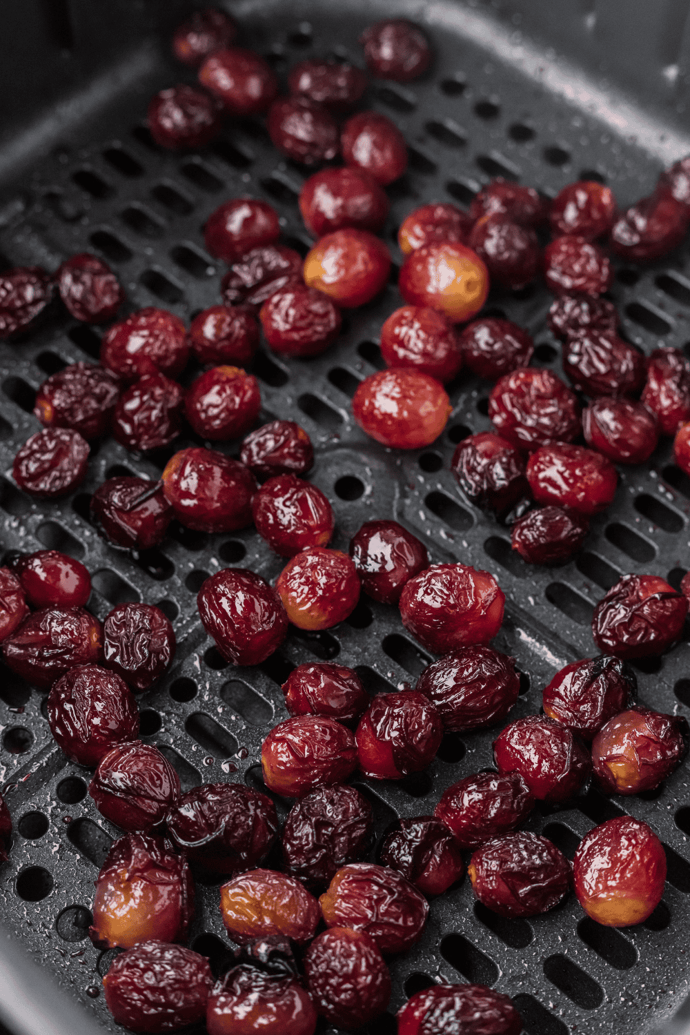 How to Dehydrate Grapes for Homemade Raisins - Fork To Spoon