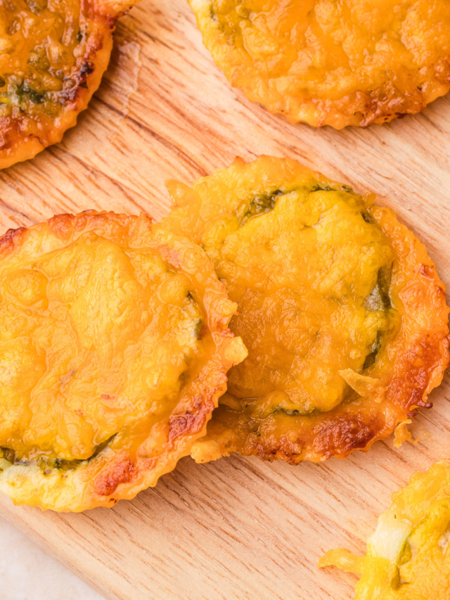 Cheesy Ritz Pickle Bites - Fork To Spoon