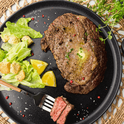 Copycat Applebee’s Bourbon Street Steak Recipe - Fork To Spoon