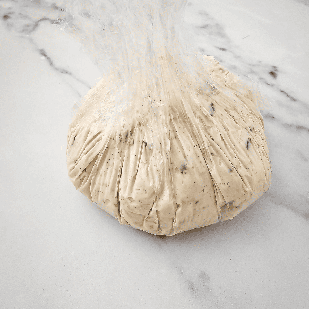 Easy Snickers Cheese Ball Recipe (No-Bake, 10 Min Prep) - Fork To Spoon