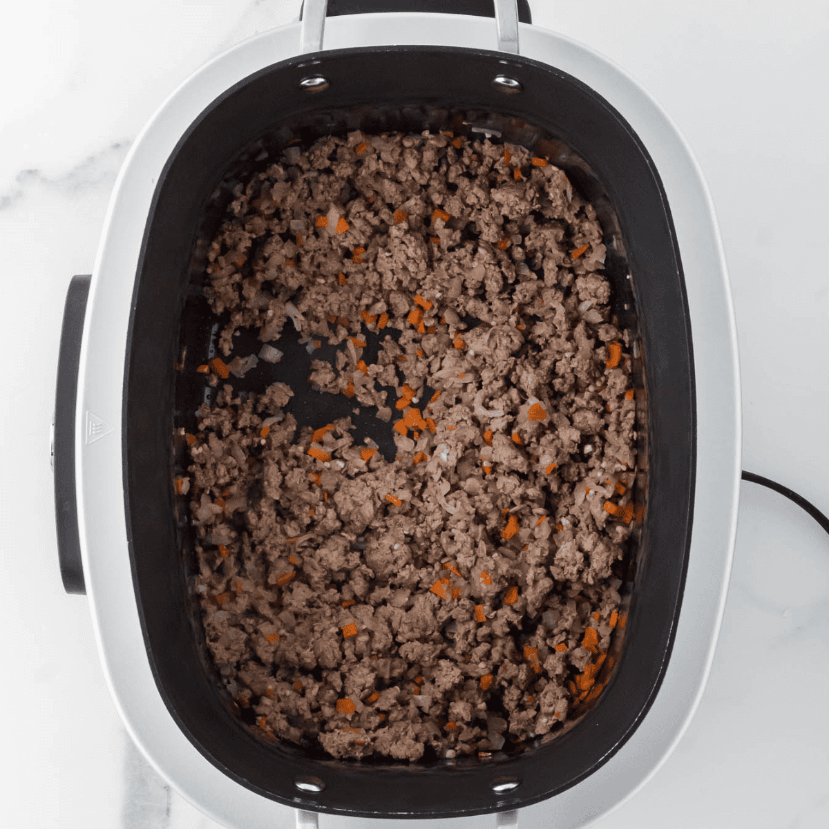 Easy Olive Garden Bolognese Sauce - Fork To Spoon