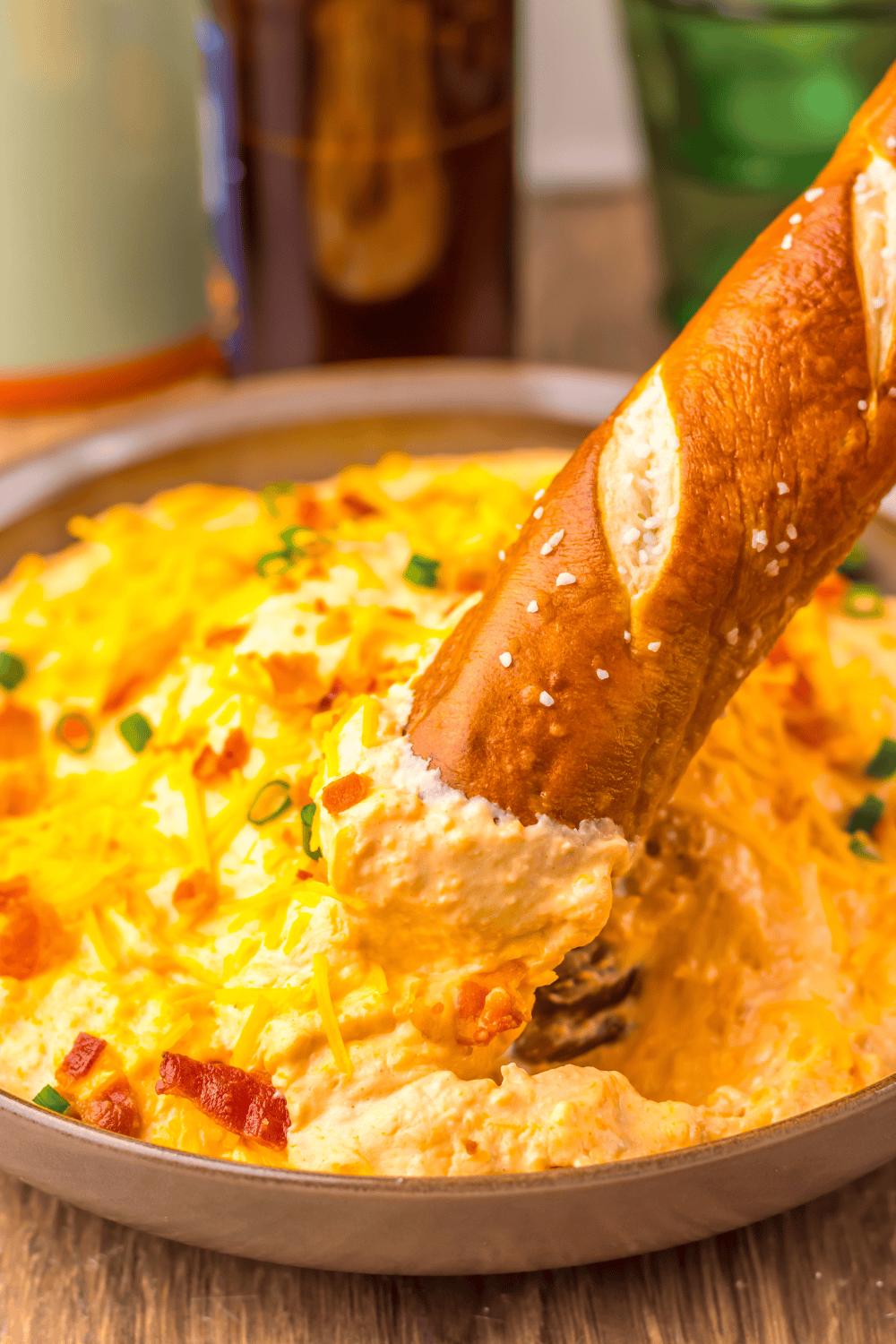 Easy Slow Cooker Beer Cheese Dip - Fork To Spoon